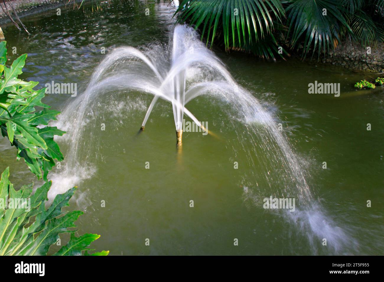 Jet flow hi-res stock photography and images - Alamy