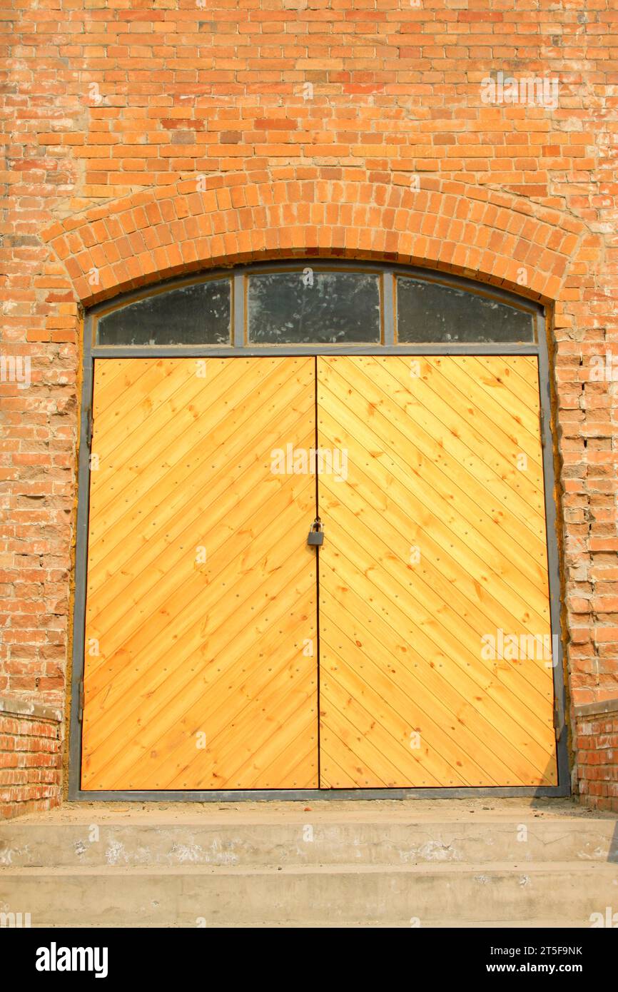 wooden door of the buildings, closeup of photo Stock Photo - Alamy