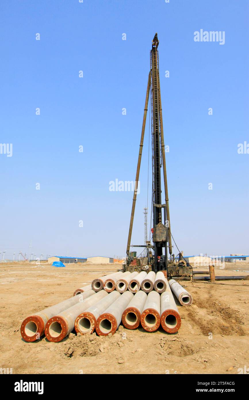 construction industry piling engineering scene Stock Photo - Alamy