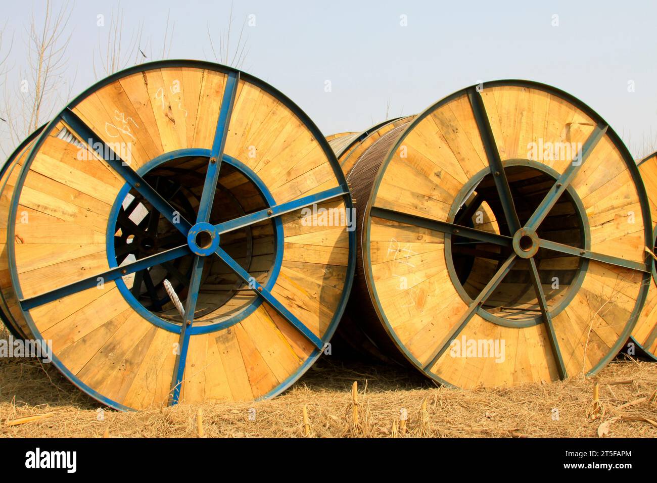 Cable guide hi-res stock photography and images - Alamy