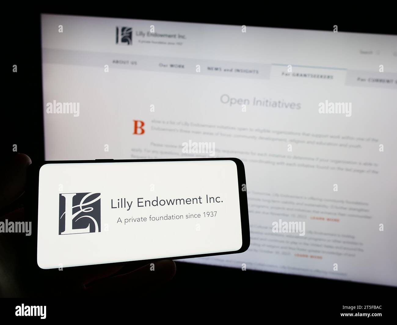Lilly endowment logo hi-res stock photography and images - Alamy