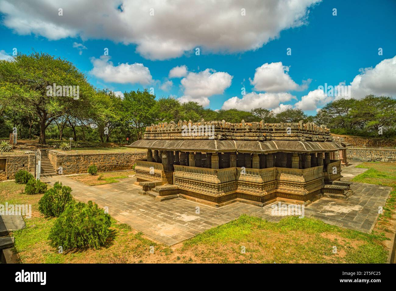 06 06 2015 Vintage Nagareshwara temple, bankapur, haveri, Karnataka ...