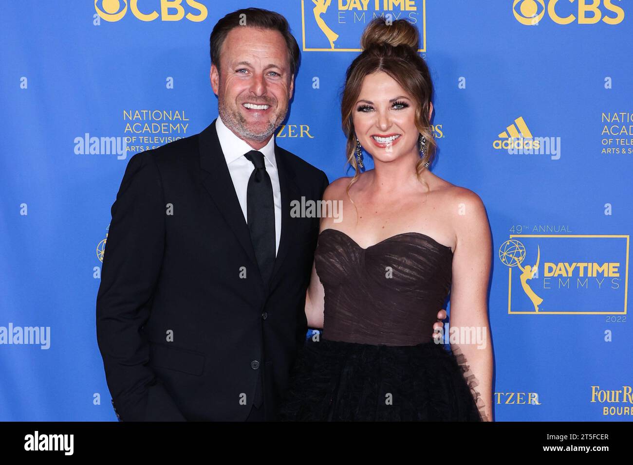 (FILE) Chris Harrison Marries Fiancee Lauren Zima. The former 'Bachelor ...