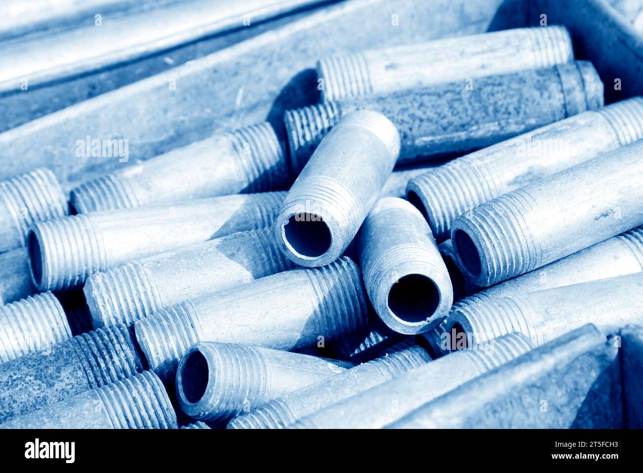 External screw thread hi-res stock photography and images - Alamy