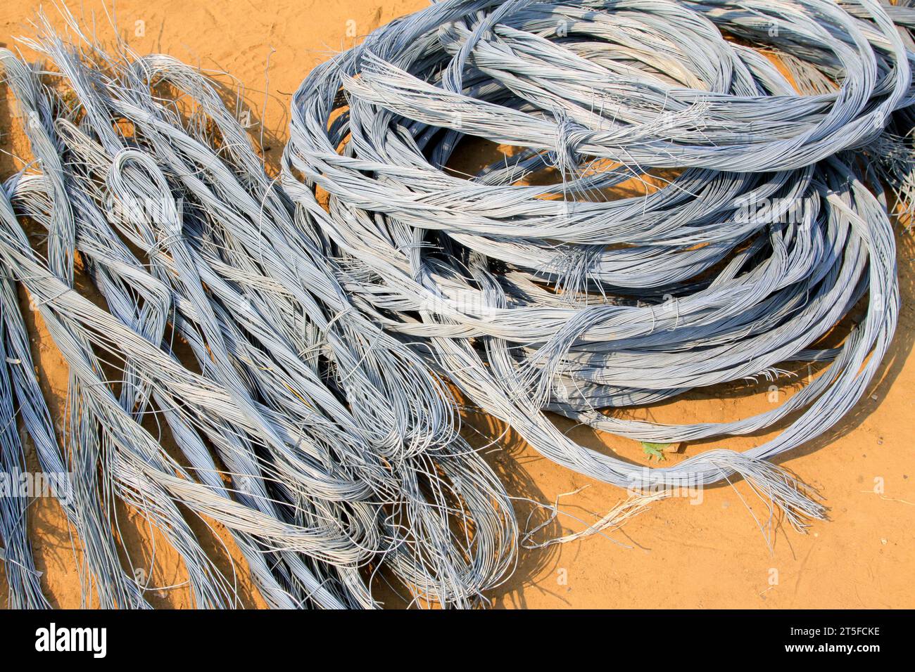 Galvanized iron binding wire hi-res stock photography and images - Alamy