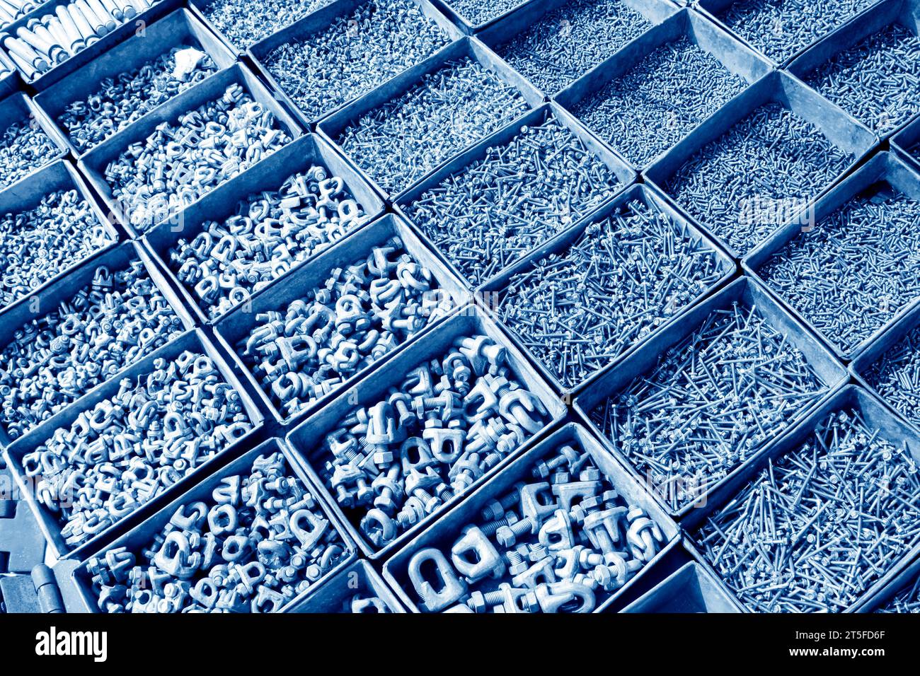 Spare parts fasteners bolts hi-res stock photography and images - Alamy