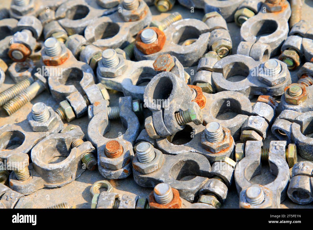 oxidize nut fasteners piling up in together Stock Photo - Alamy