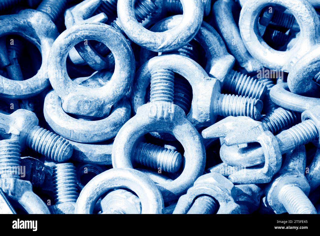 Thread ring hi-res stock photography and images - Alamy