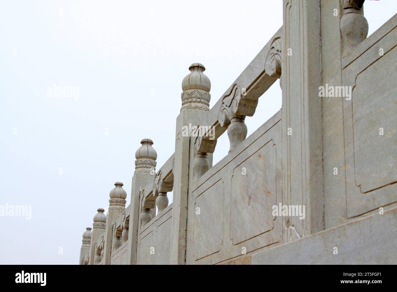 Stone railings hi-res stock photography and images - Alamy