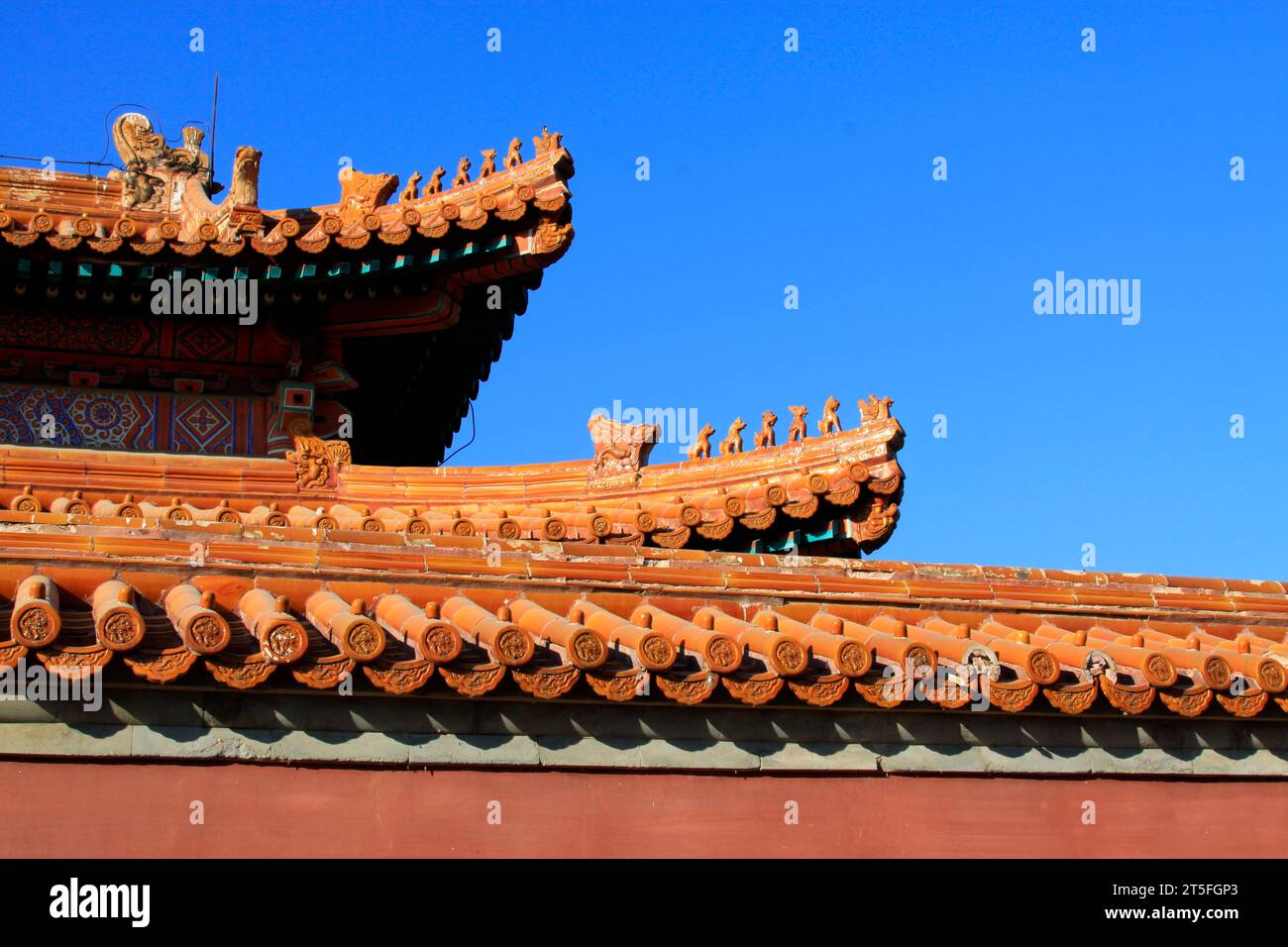 Eaves ridge beast landscape architecture, ZunHua, hebei province, China ...