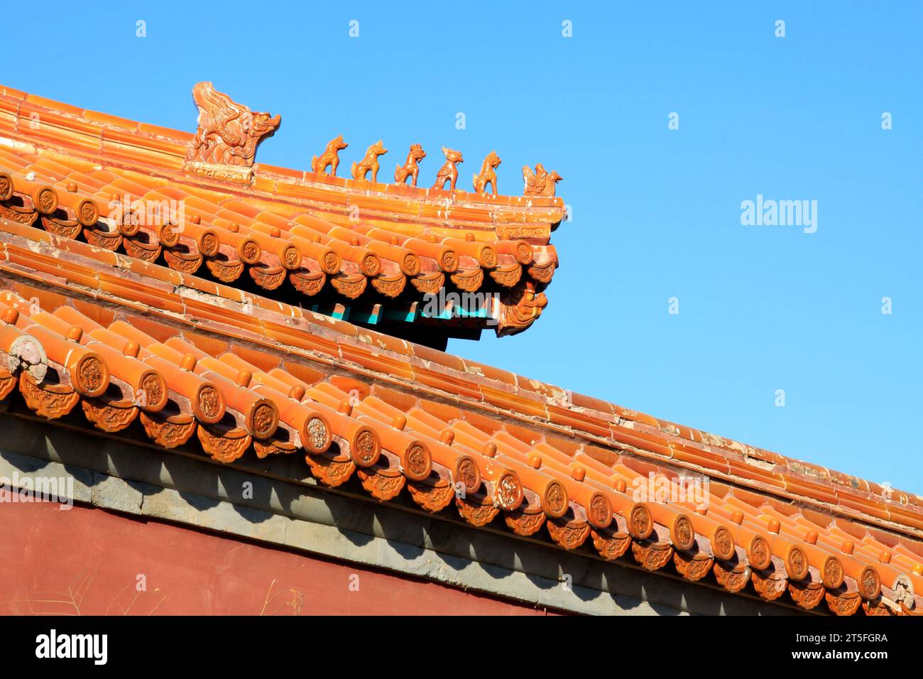 Eaves ridge beast landscape architecture, ZunHua, hebei province, China ...