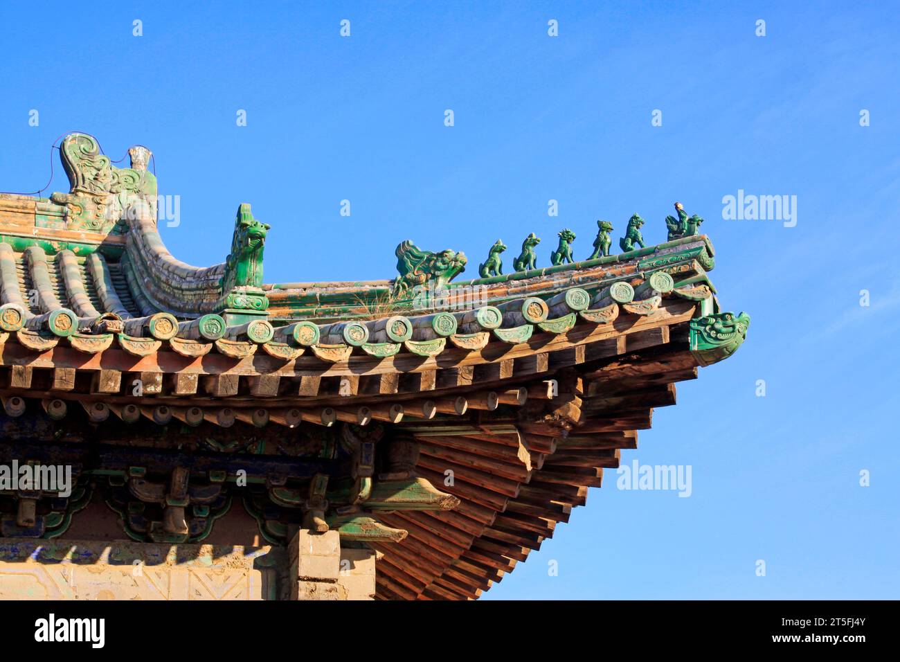 eaves ridge beast Chinese traditional style landscape architecture in ...