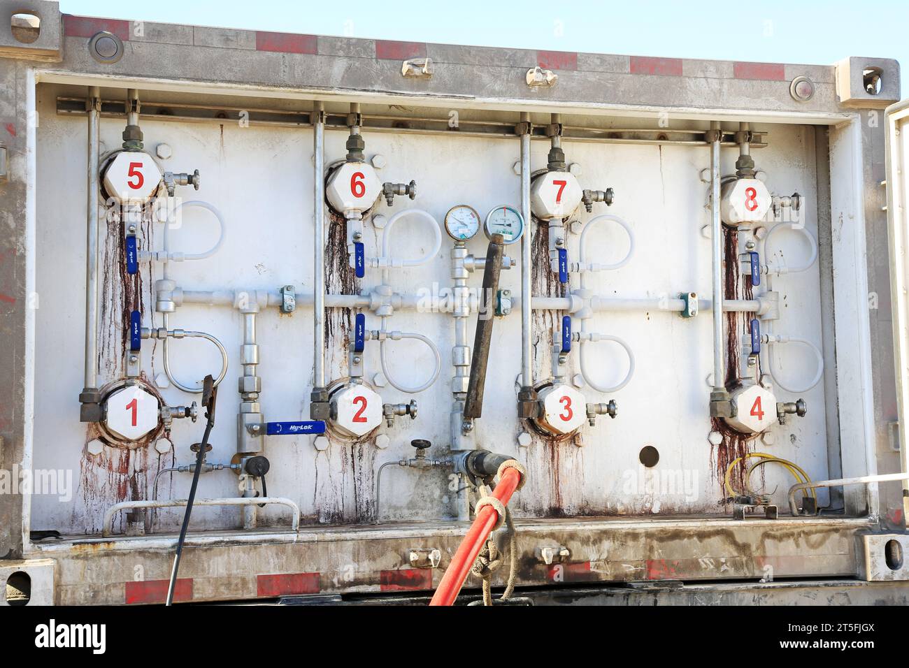 Compressed natural gas vehicles hi-res stock photography and images - Alamy