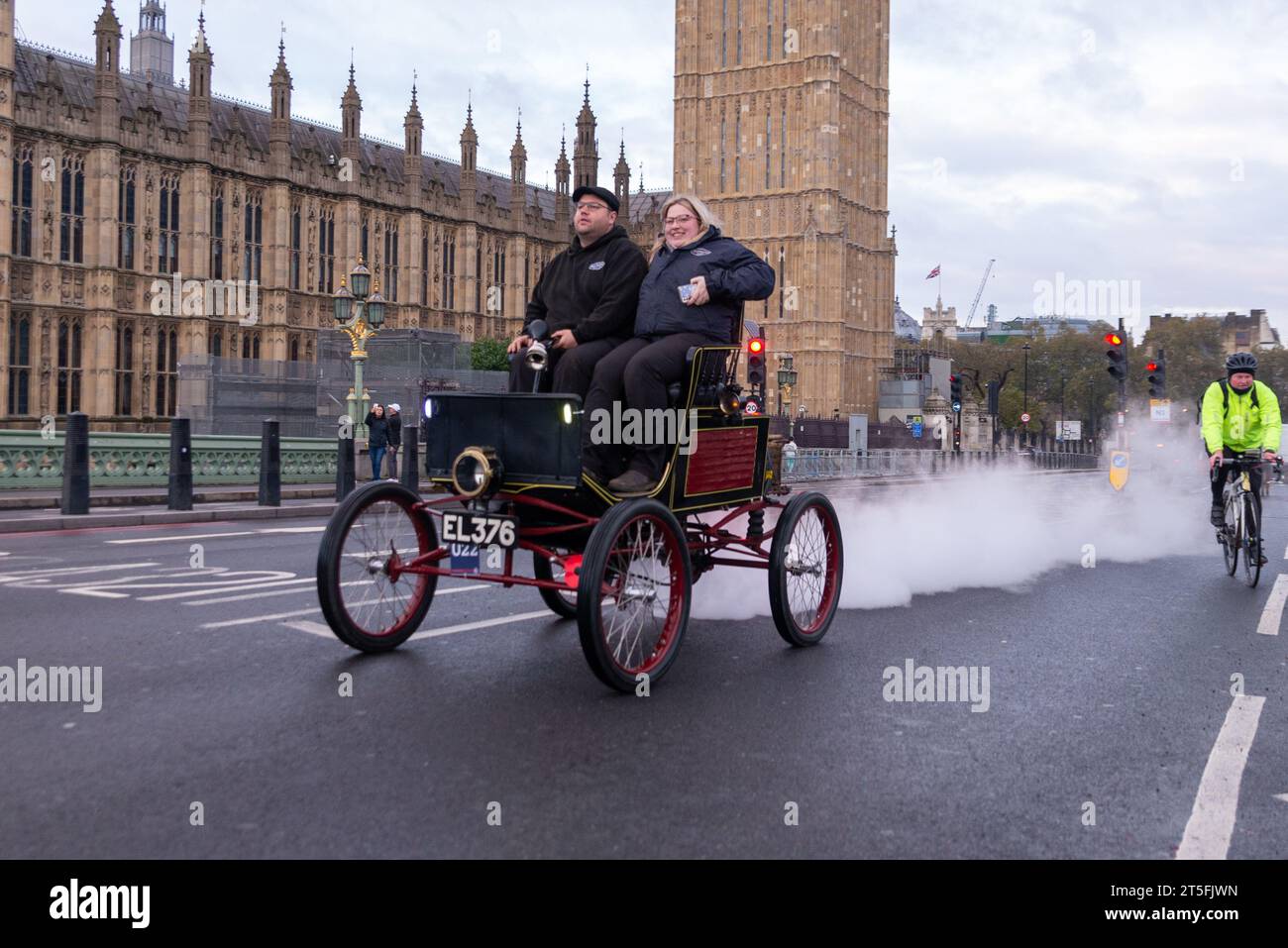 First steam automobile hi-res stock photography and images - Alamy