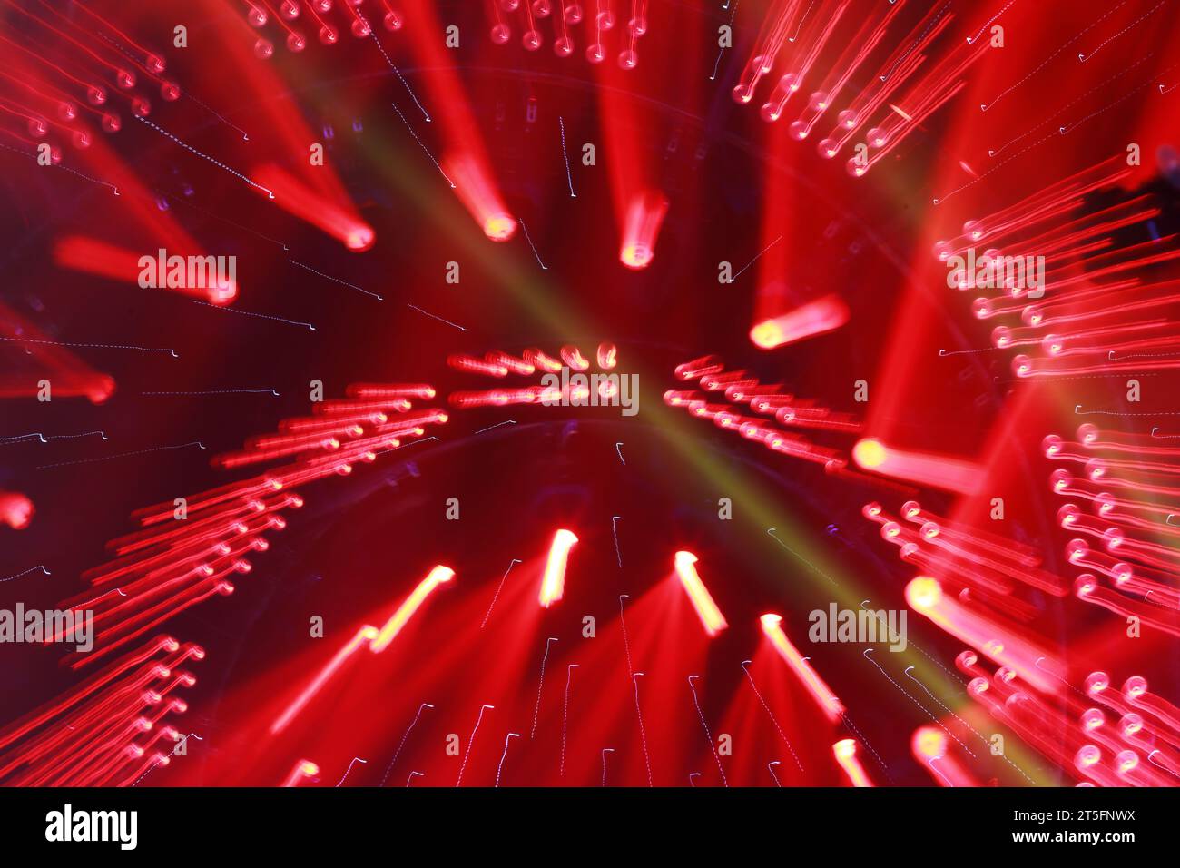 stage lighting effect in the dark Stock Photo - Alamy