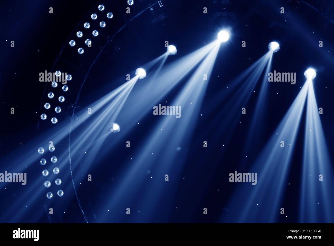 stage lighting effect in the dark Stock Photo - Alamy