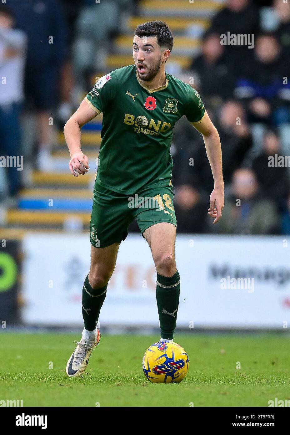 Finn Azaz #18 of Plymouth Argyle in action and on the ball during the ...