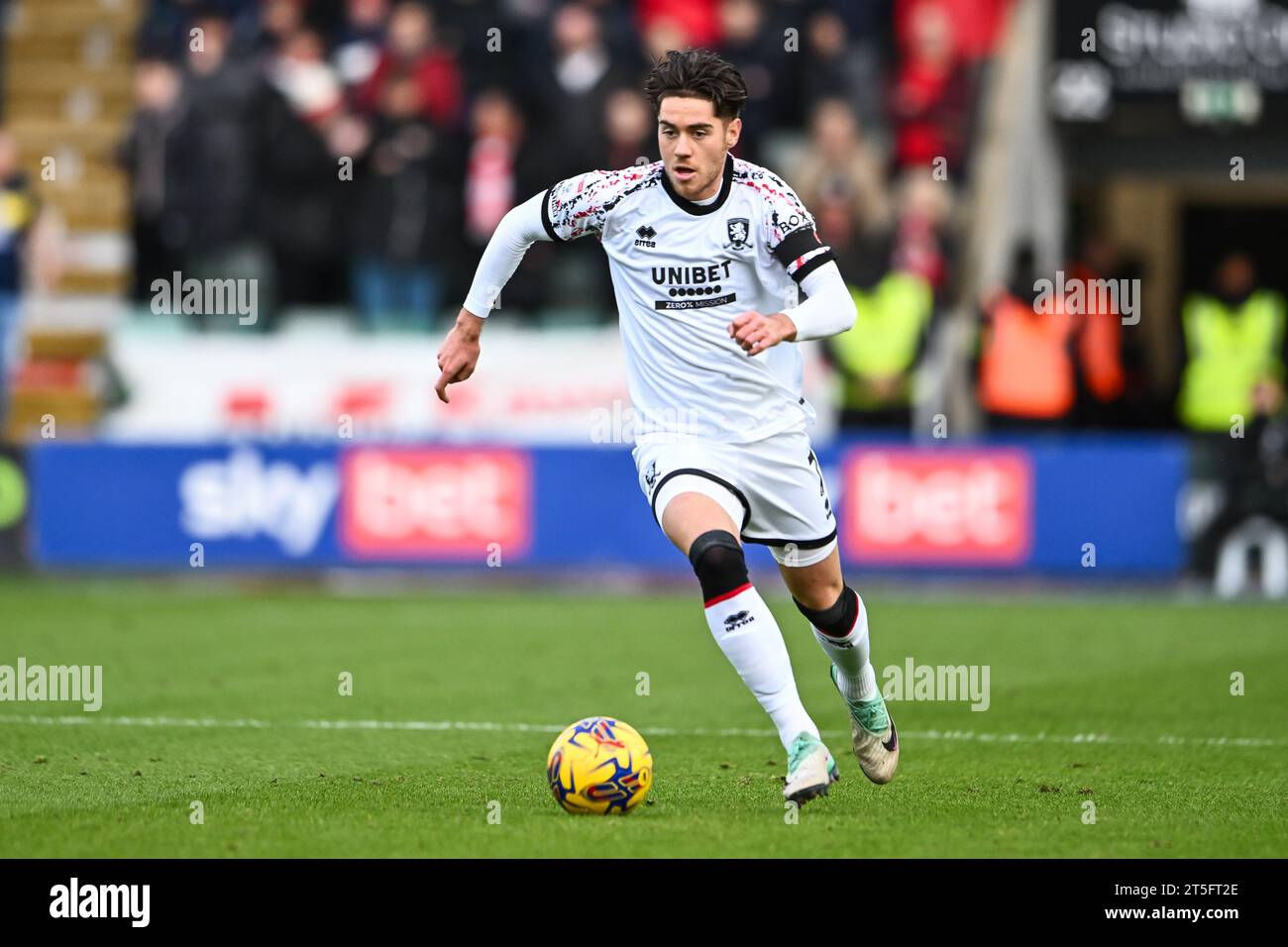 Hayden Hackney #7 of Middlesbrough makes a break with the ball during ...