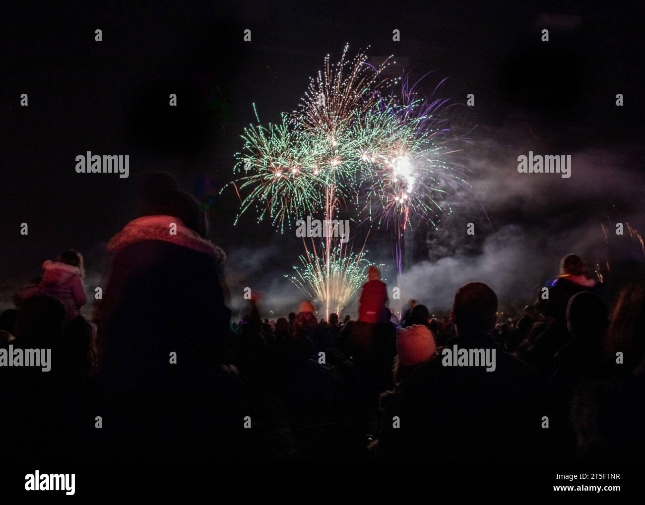 Bicester Round Table 2023 fireworks display at Pingle Field, Bicester ...