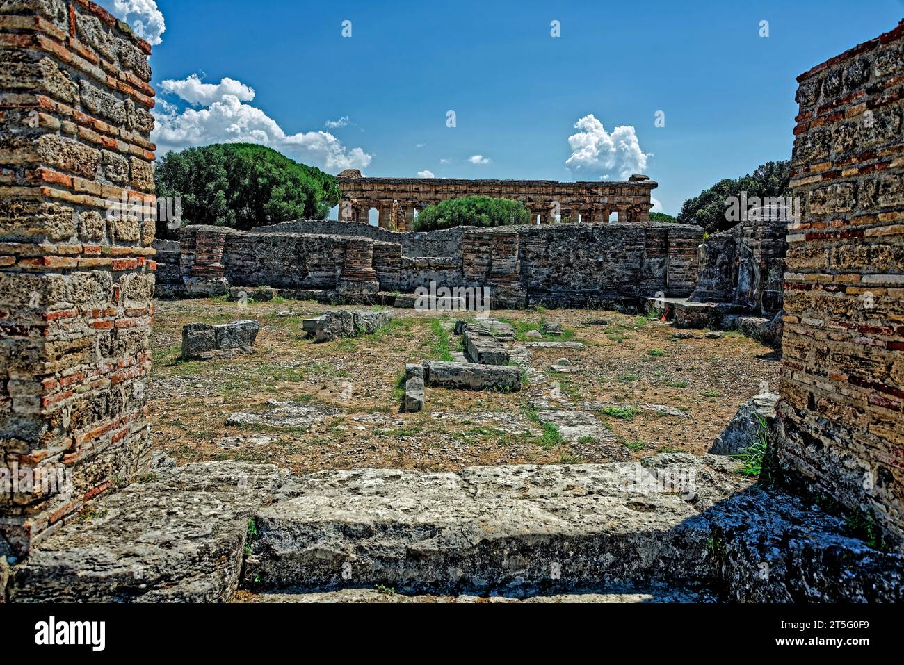 Hera temple ii hi-res stock photography and images - Alamy