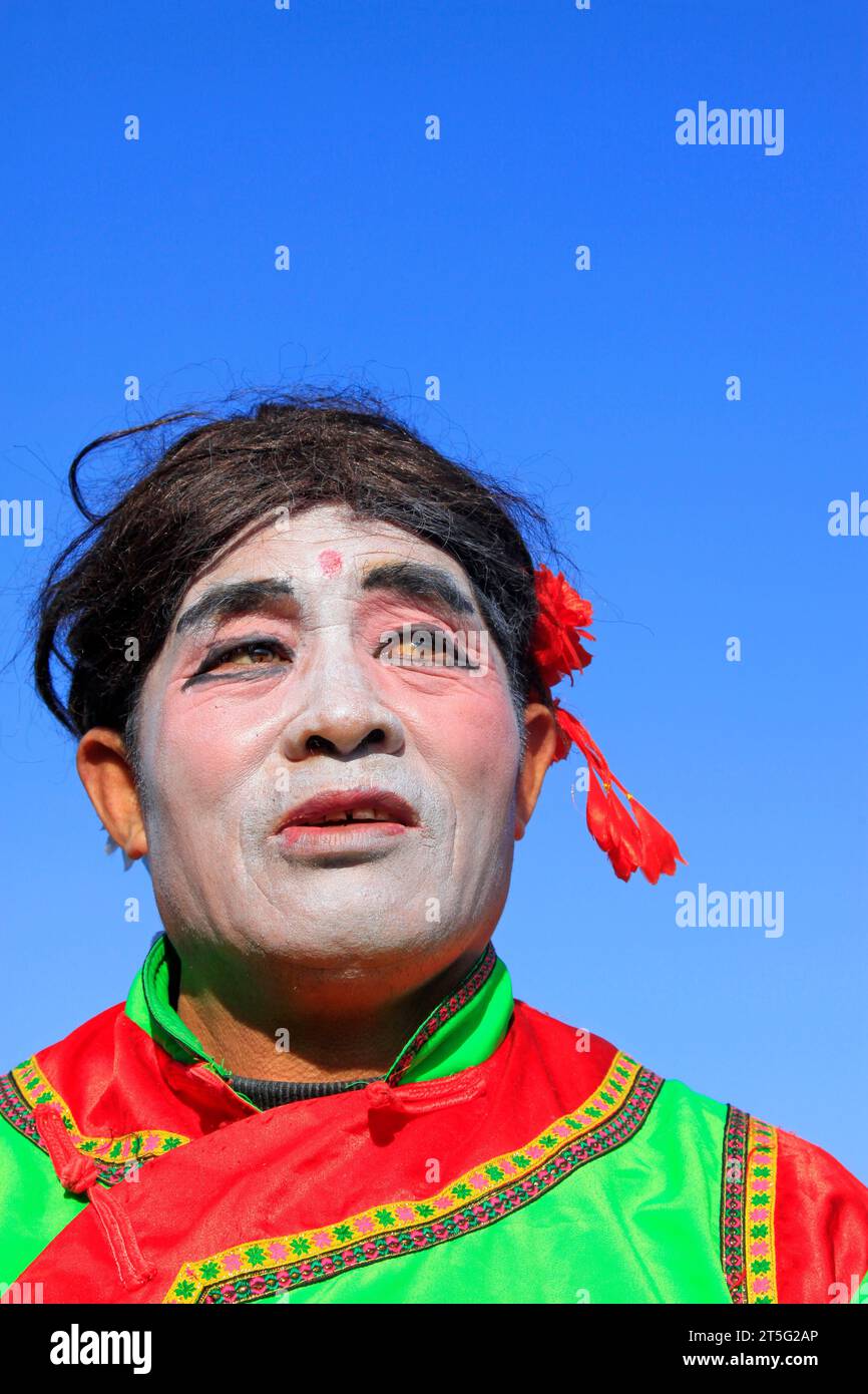 LUANNAN COUNTY - FEBRUARY 10: Buffoon wearing colorful clothes ...
