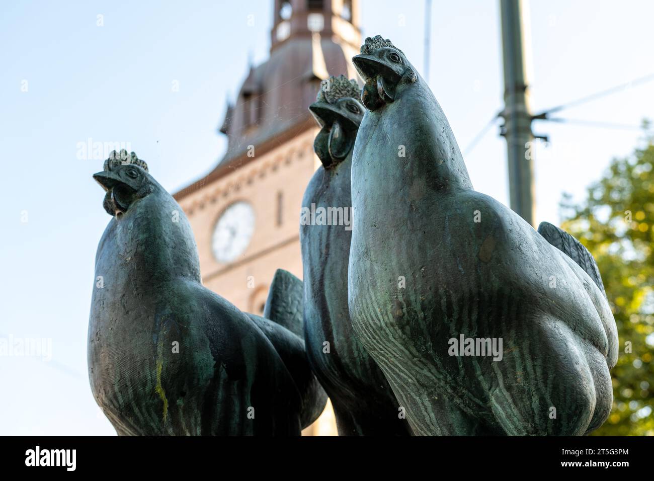 Oslo, Norway, Stortorvet: Artwork 3 Chickens in front of the cathedral ...