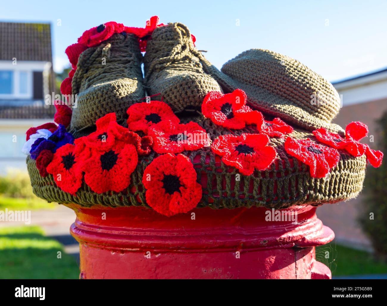 Poole, Dorset, UK. 5th November, 2023. A poignant knitted crocheted ...
