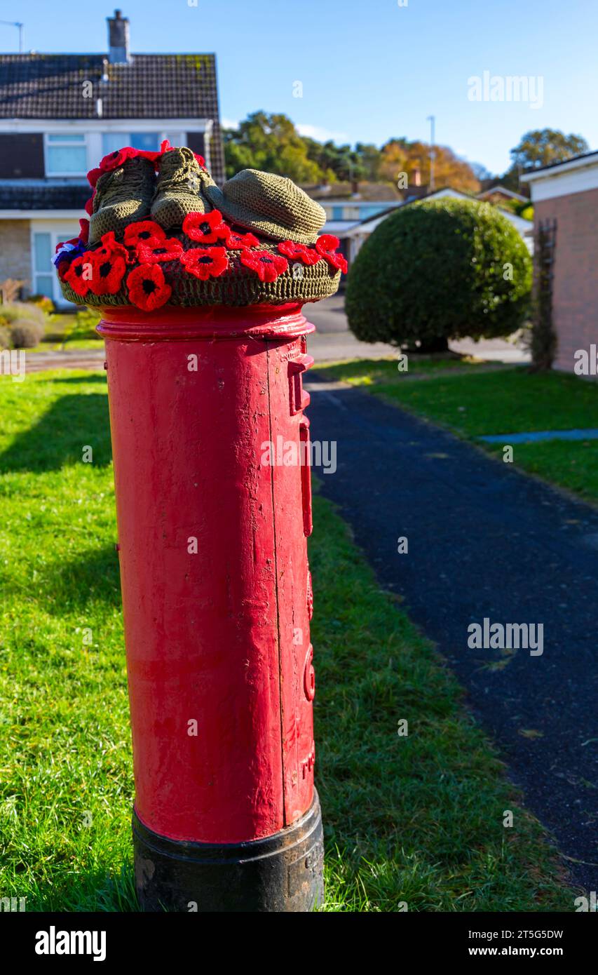 Poole, Dorset, UK. 5th November, 2023. A poignant knitted crocheted ...