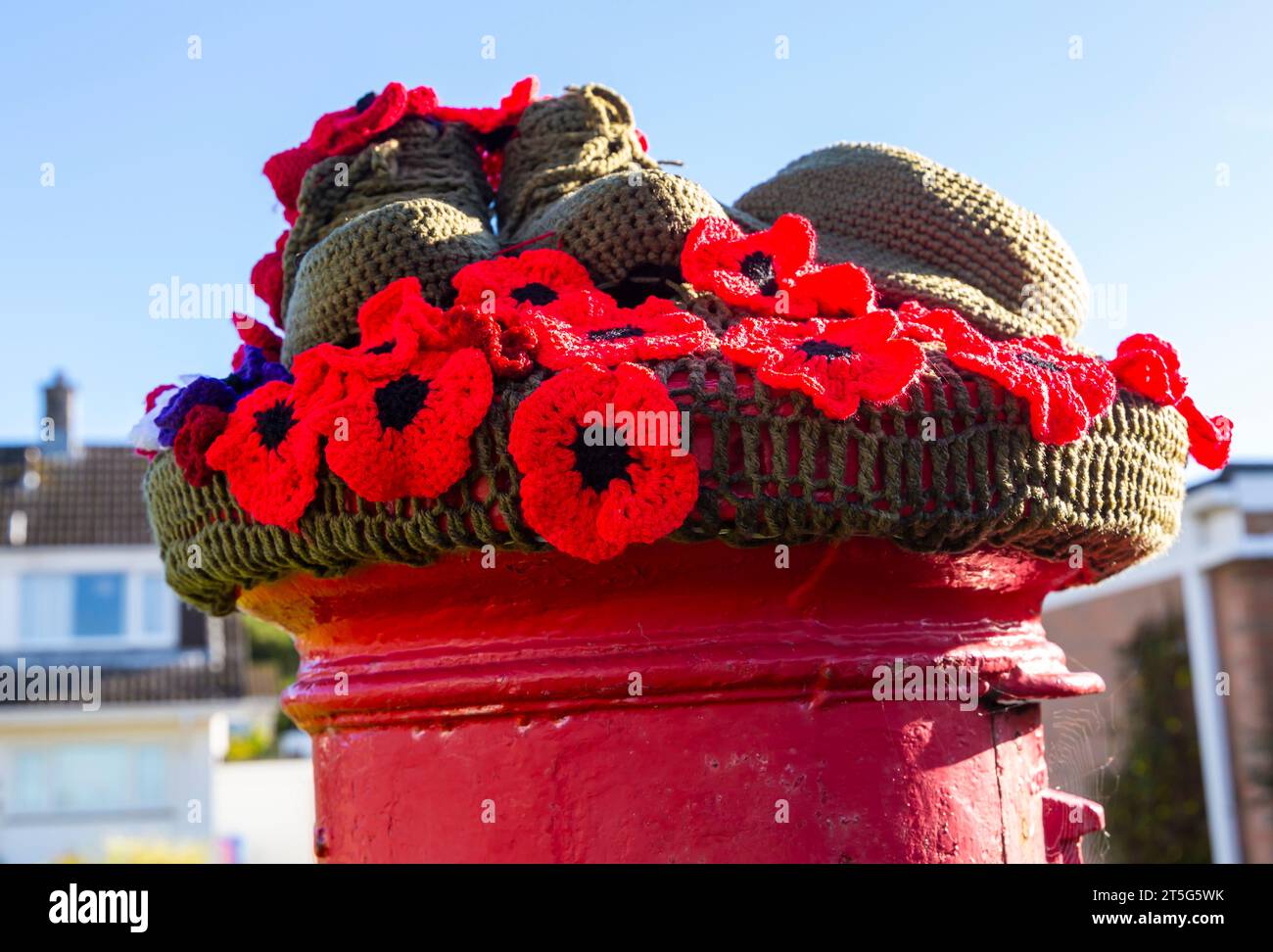 Poole, Dorset, UK. 5th November, 2023. A poignant knitted crocheted ...