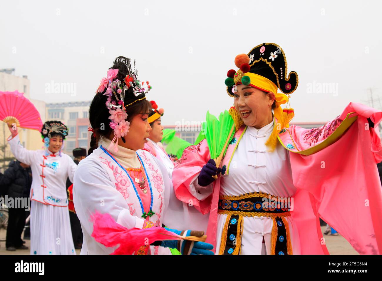 LUANNAN COUNTY - FEBRUARY 15: Performer wearing colorful clothes ...