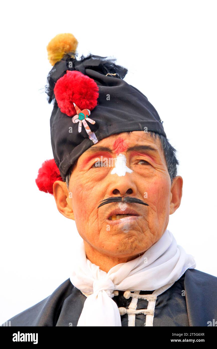 LUANNAN COUNTY - FEBRUARY 15: Buffoon wearing colorful clothes ...