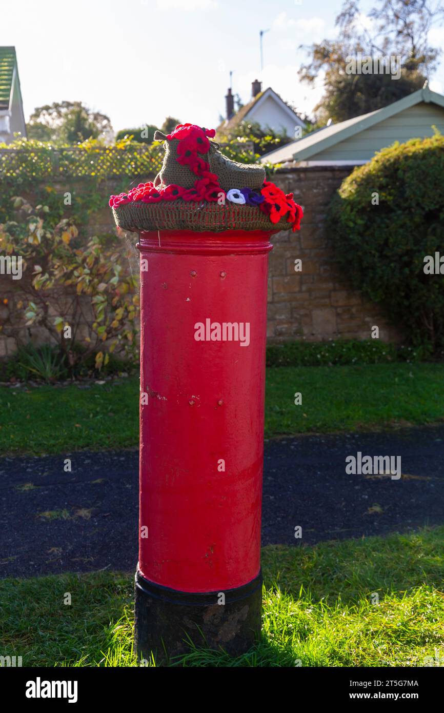 Poole, Dorset, UK. 5th November, 2023. A poignant knitted crocheted ...