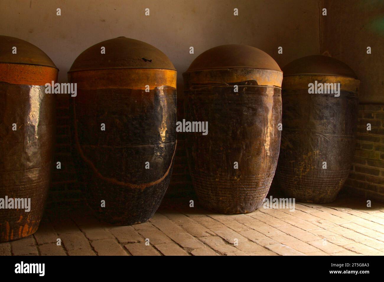 Ceramic cylinder indoor, closeup of photo Stock Photo - Alamy