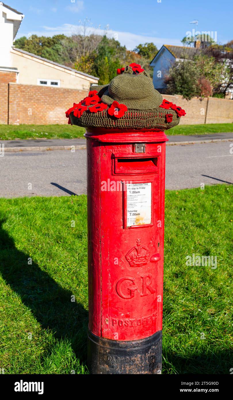 Poole, Dorset, UK. 5th November, 2023. A poignant knitted crocheted ...