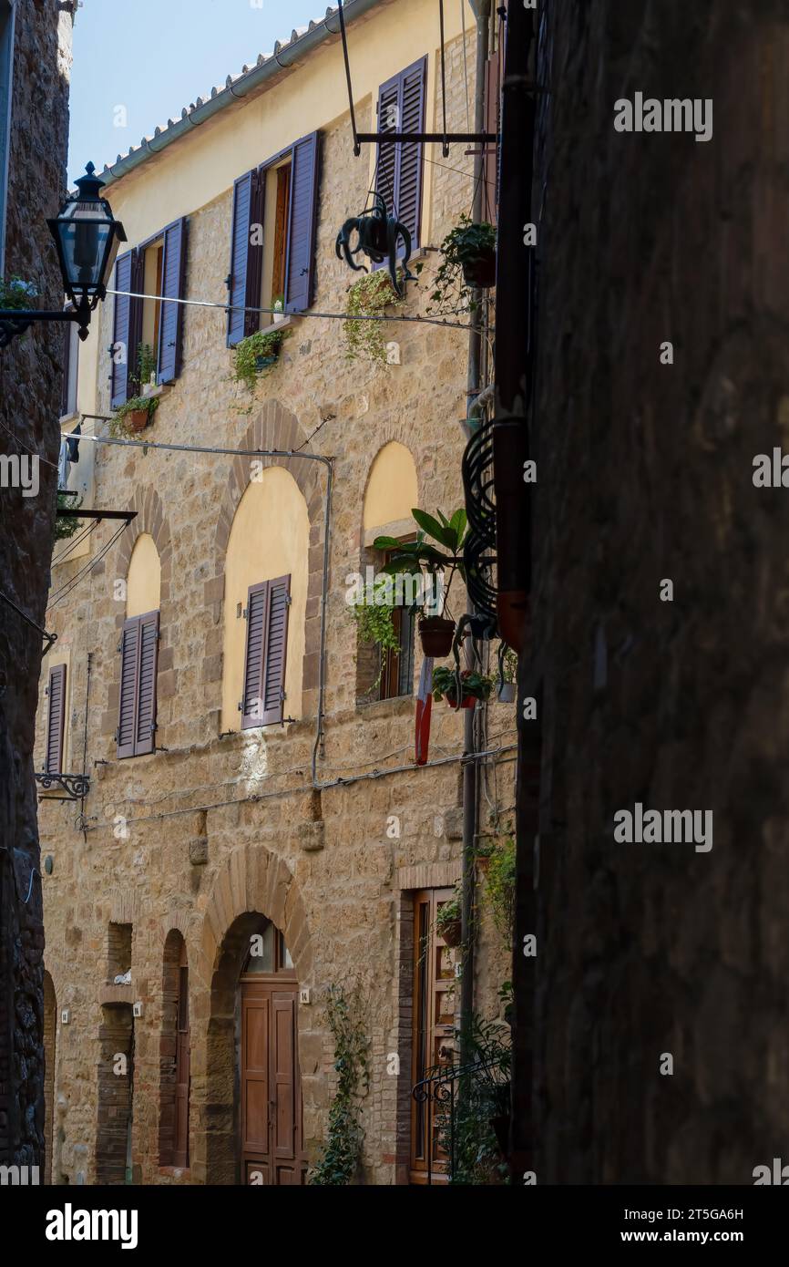 Iconic italian town hi-res stock photography and images - Alamy