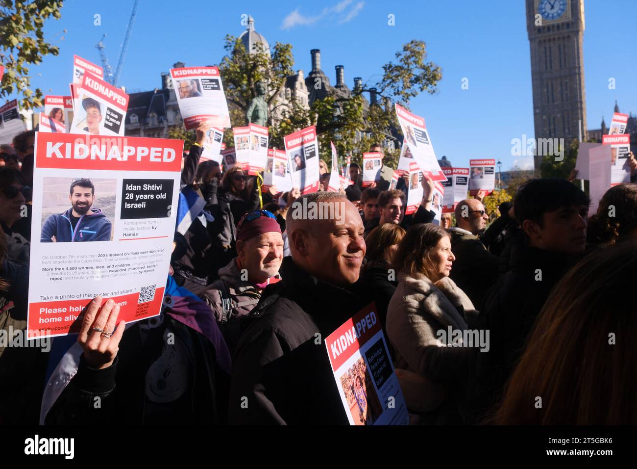 Parliament Square, London, UK. 5th Nov 2023. Bring Them Home protest ...