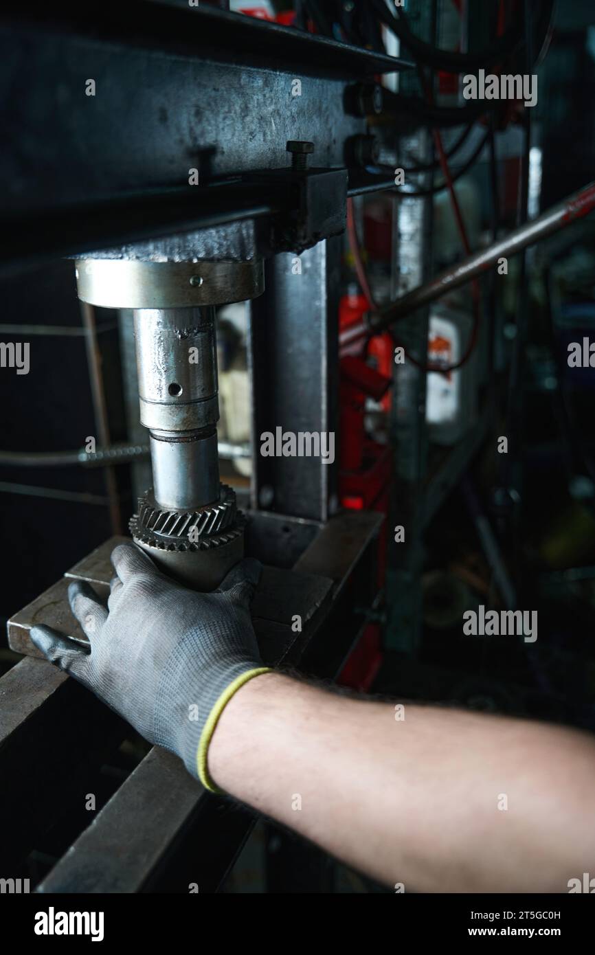 Experienced car technician using hi-res stock photography and images ...