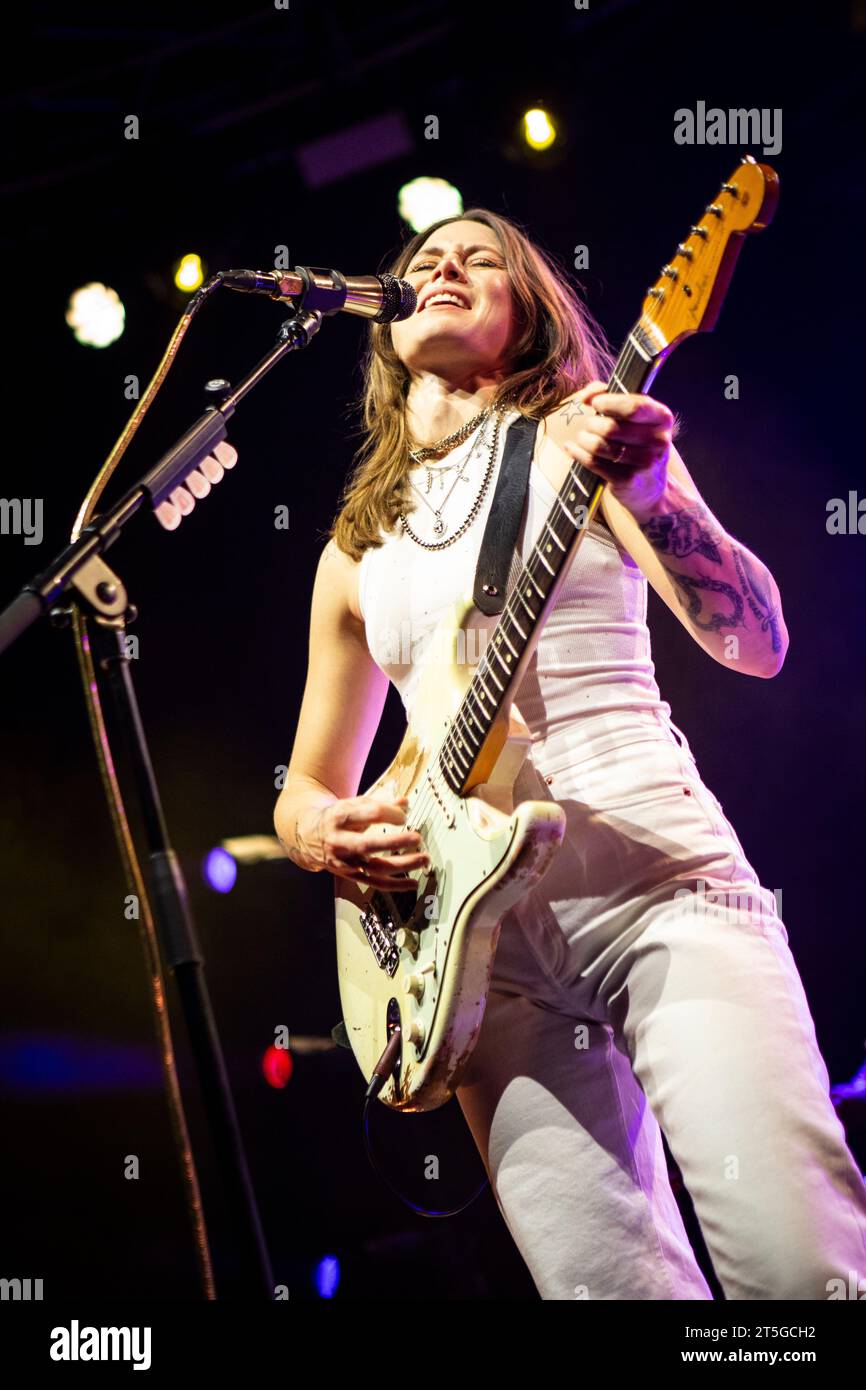 Larkin poe concert hi-res stock photography and images - Alamy