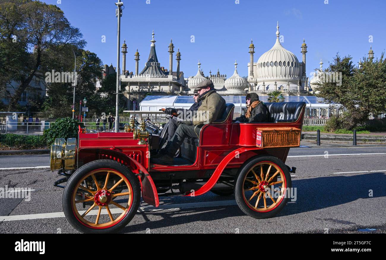 Brighton UK 5th November 2023 - A 1903 Darracq owned by Lord Irvine ...