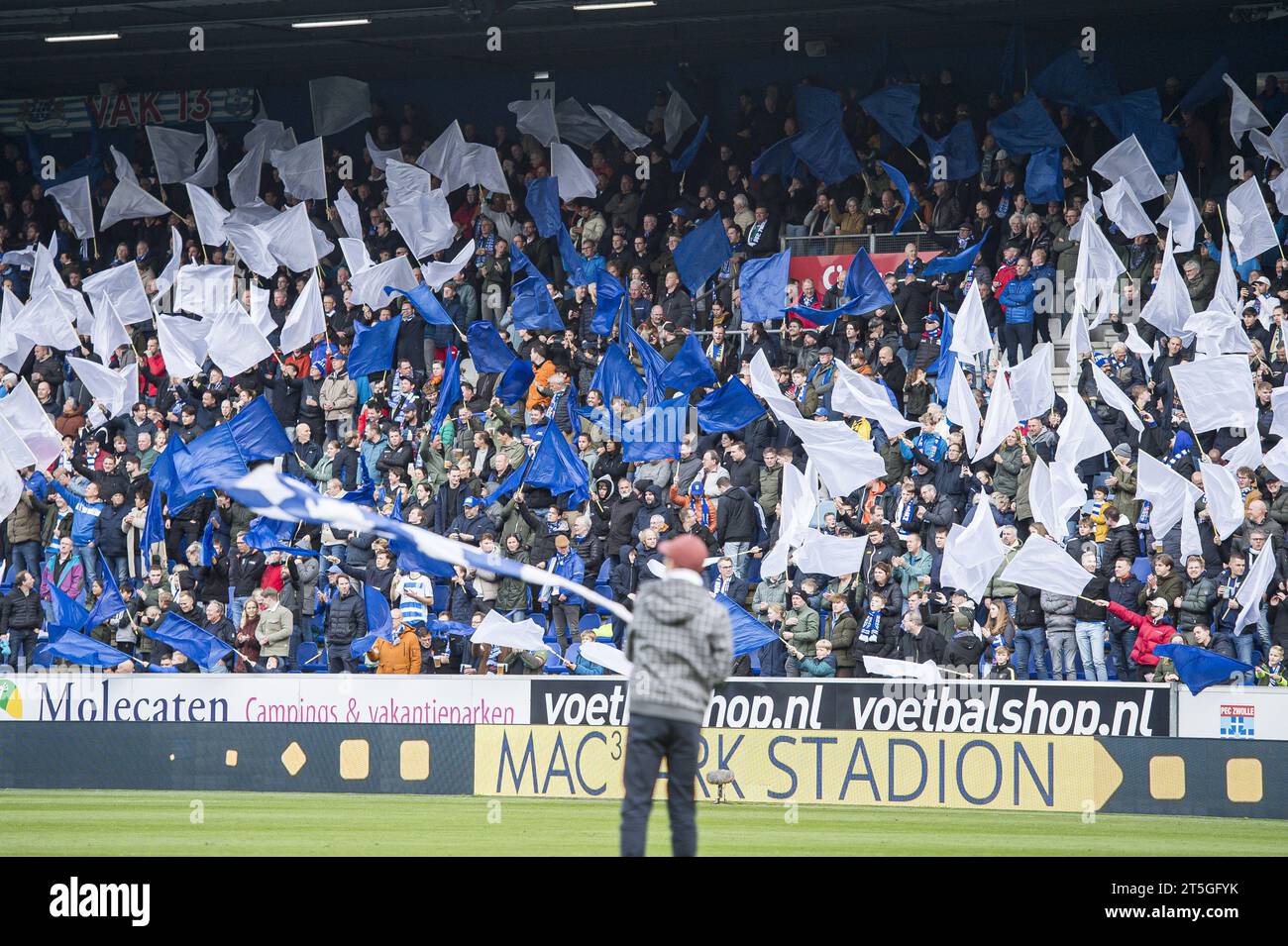 Atmosphere action pec hi-res stock photography and images - Alamy