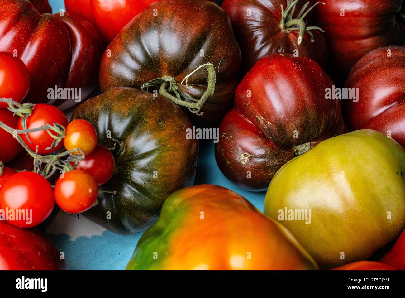 Ripe tasty tomatoes peppers hi-res stock photography and images - Alamy