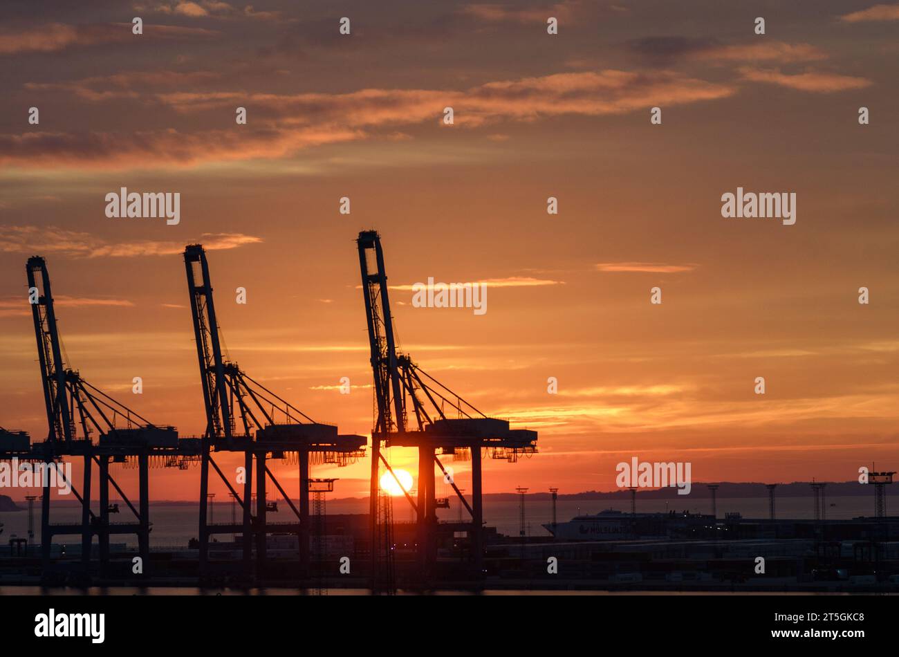 Arhus denmark dock hi-res stock photography and images - Alamy