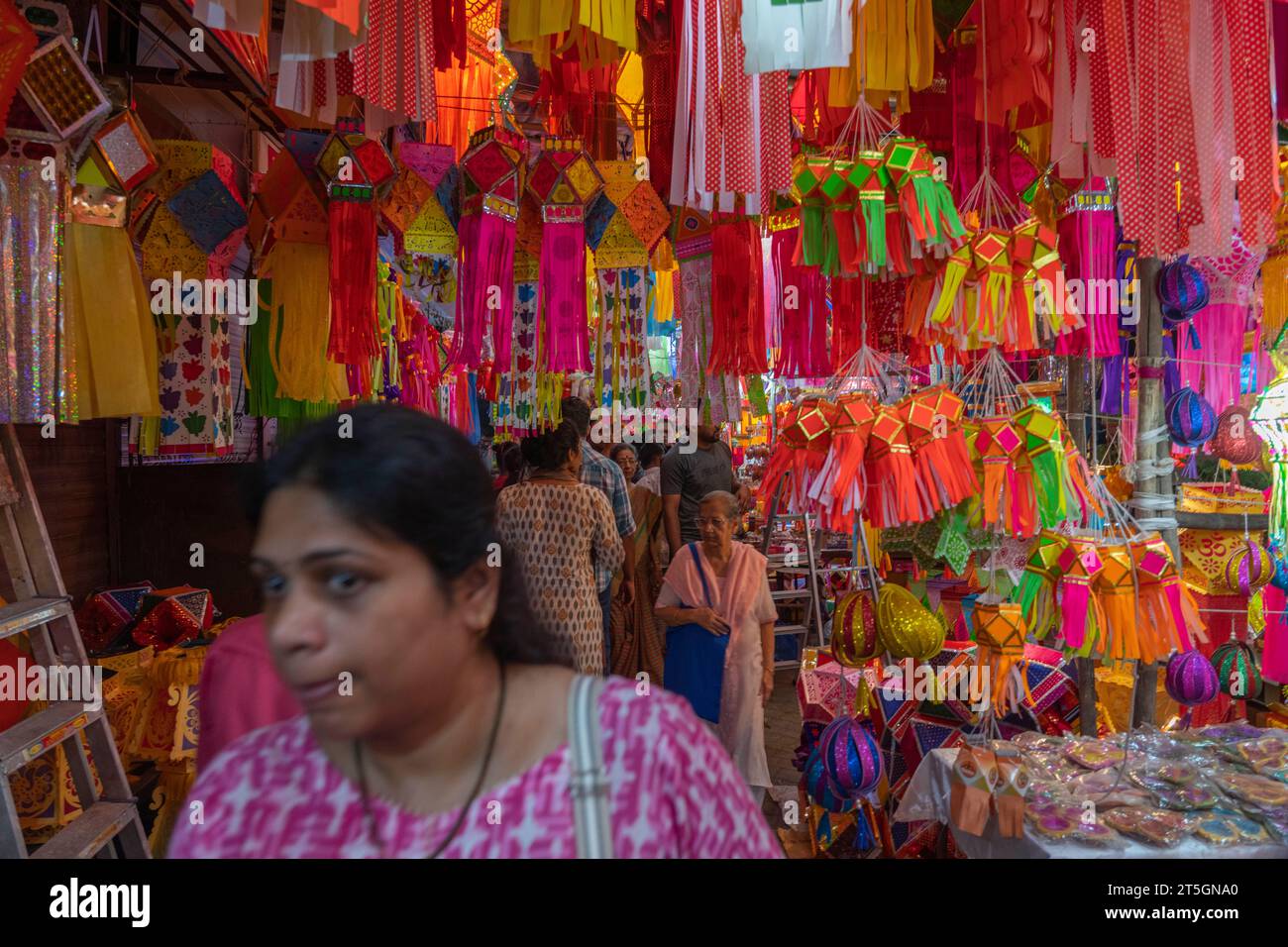 People look at lanterns displayed for sale at roadside stalls ahead of ...