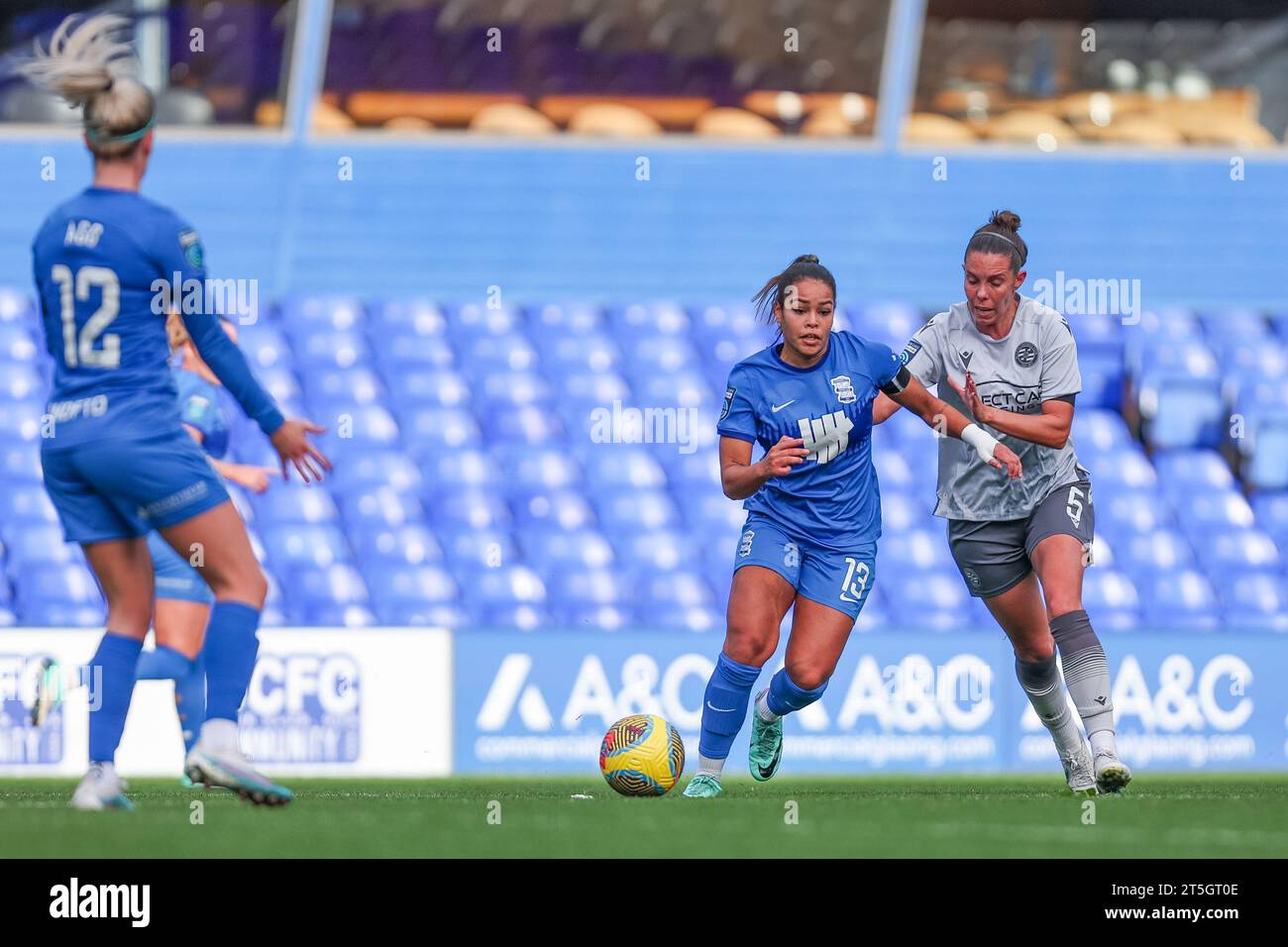Birmingham, UK. 05th Nov, 2023. Birmingham City's Ivana Fuso & Reading ...