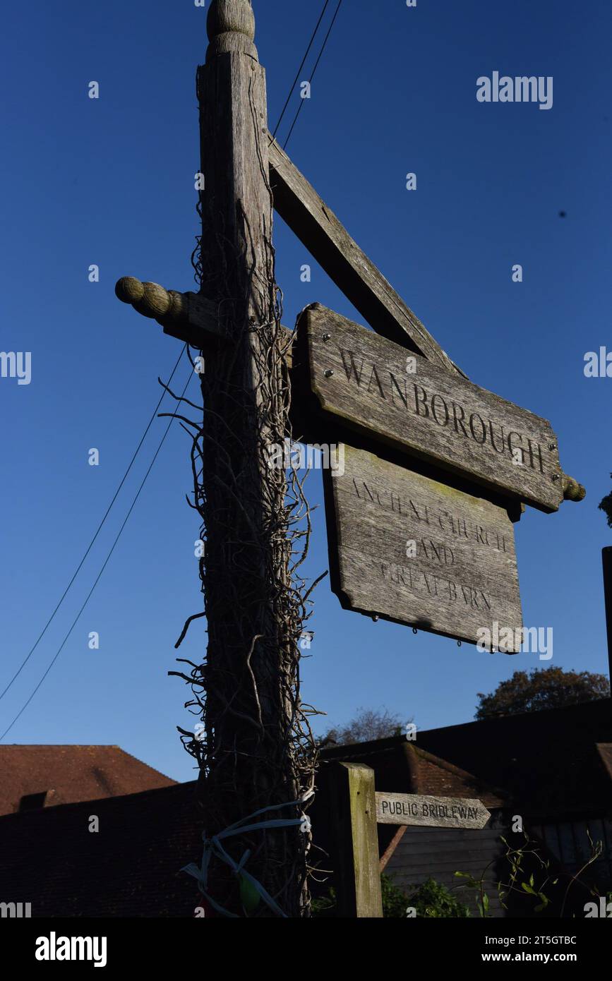 Wanborough barn hi-res stock photography and images - Alamy