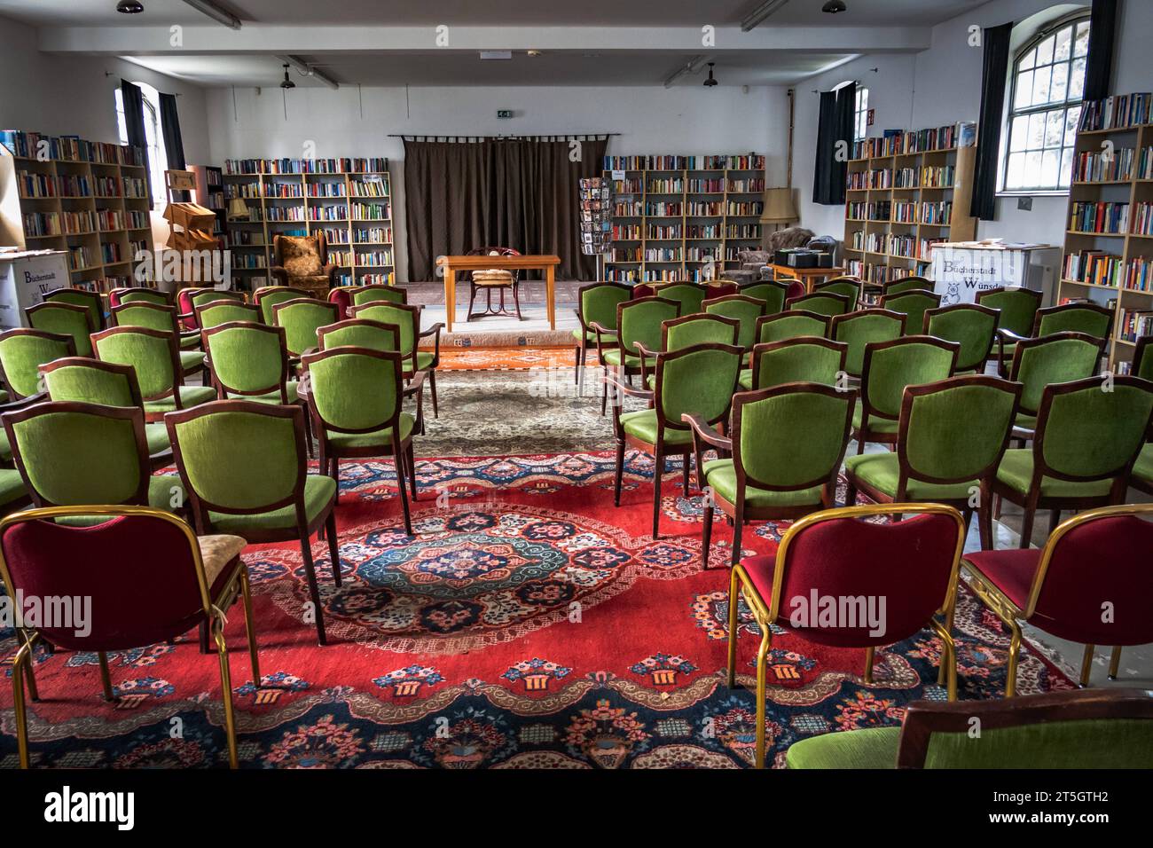 Bunker der armee hi-res stock photography and images - Alamy