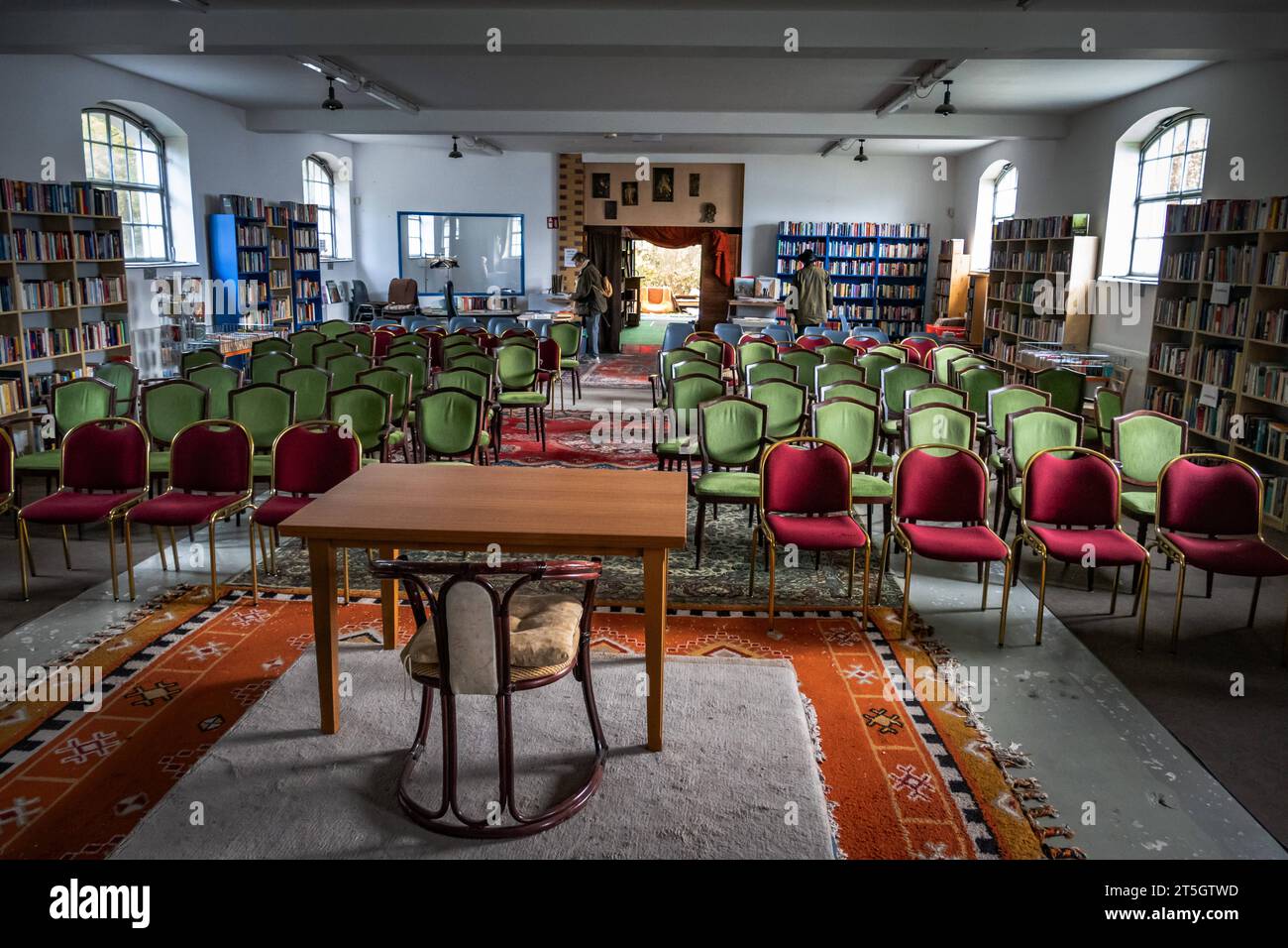 Bunker der armee hi-res stock photography and images - Alamy