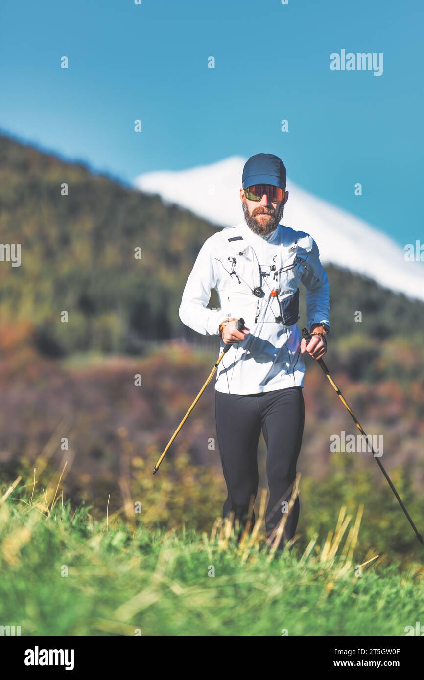 Dinamico hi-res stock photography and images - Alamy