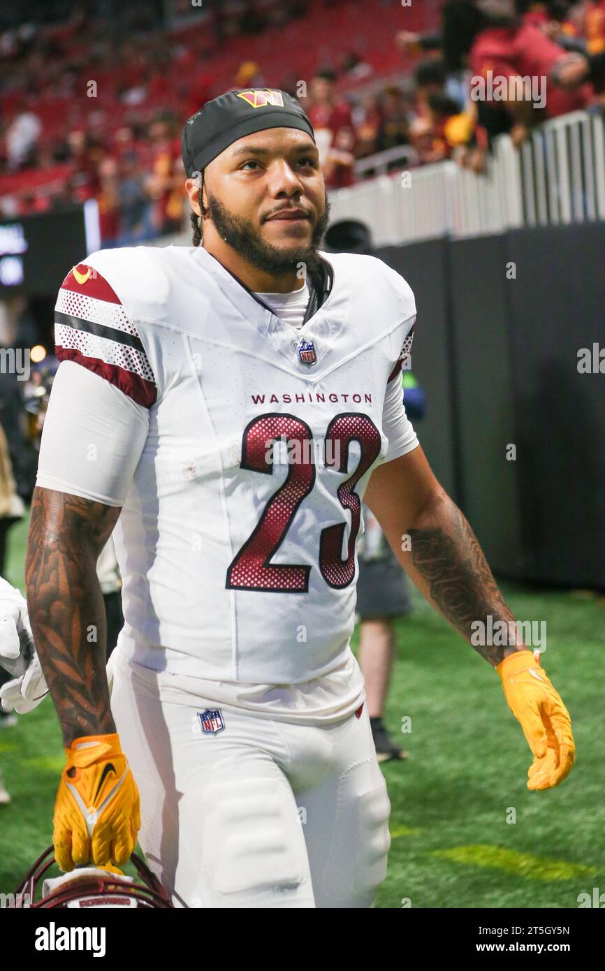 Atlanta, Georgia, USA. 15th Oct, 2023. Washington Commanders running ...