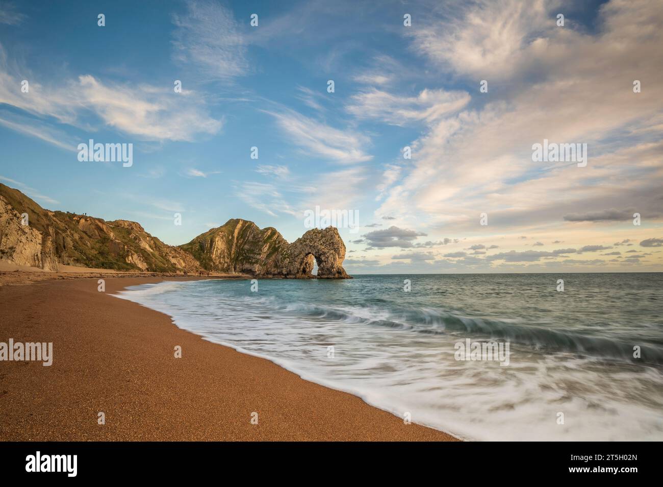 Durdle Door. Famous coastal geological feature on England's Jurassic ...